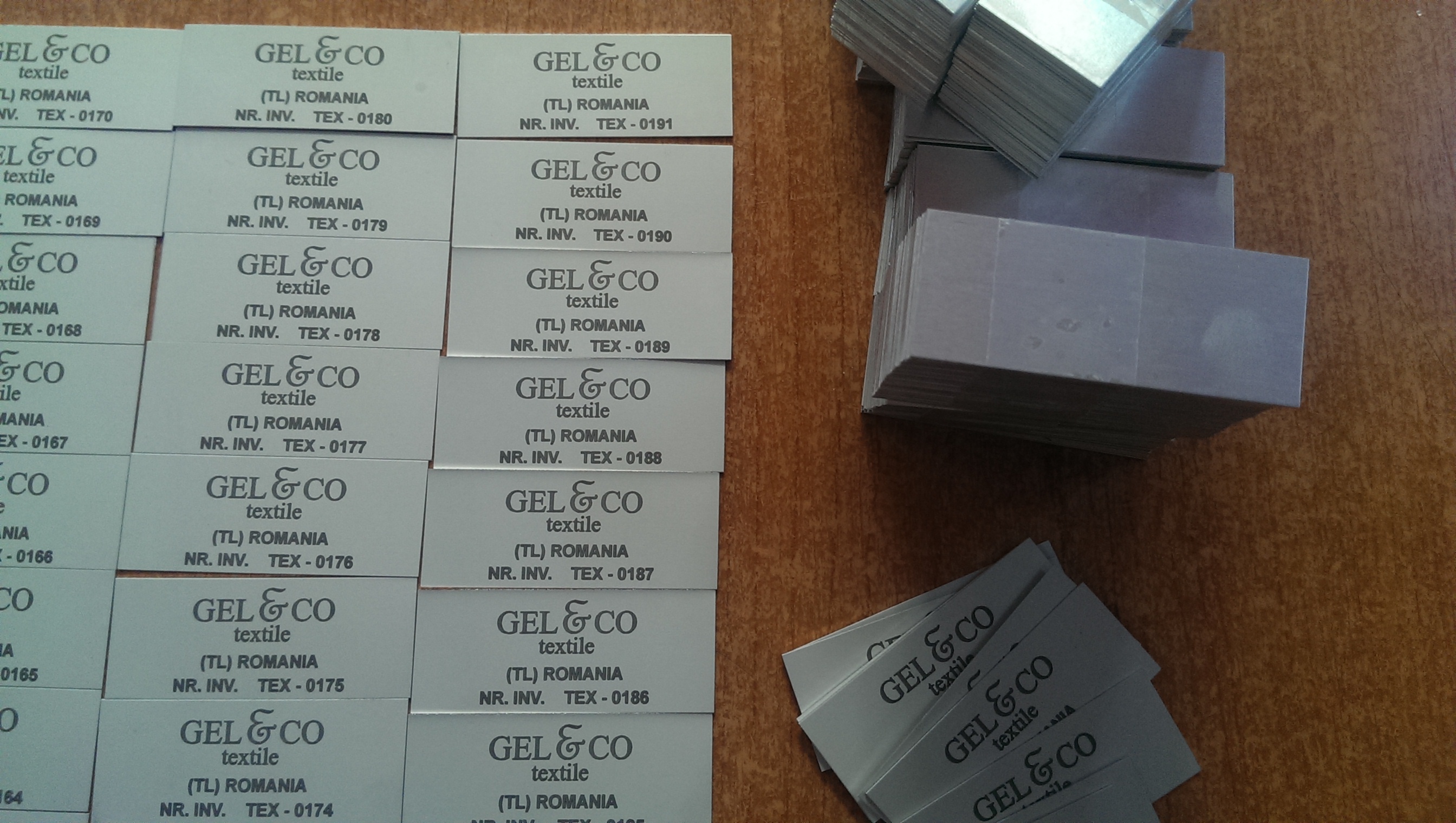 Placute aluminiu 0,5 mm cu serie variabila pentru echipamente confectii ...