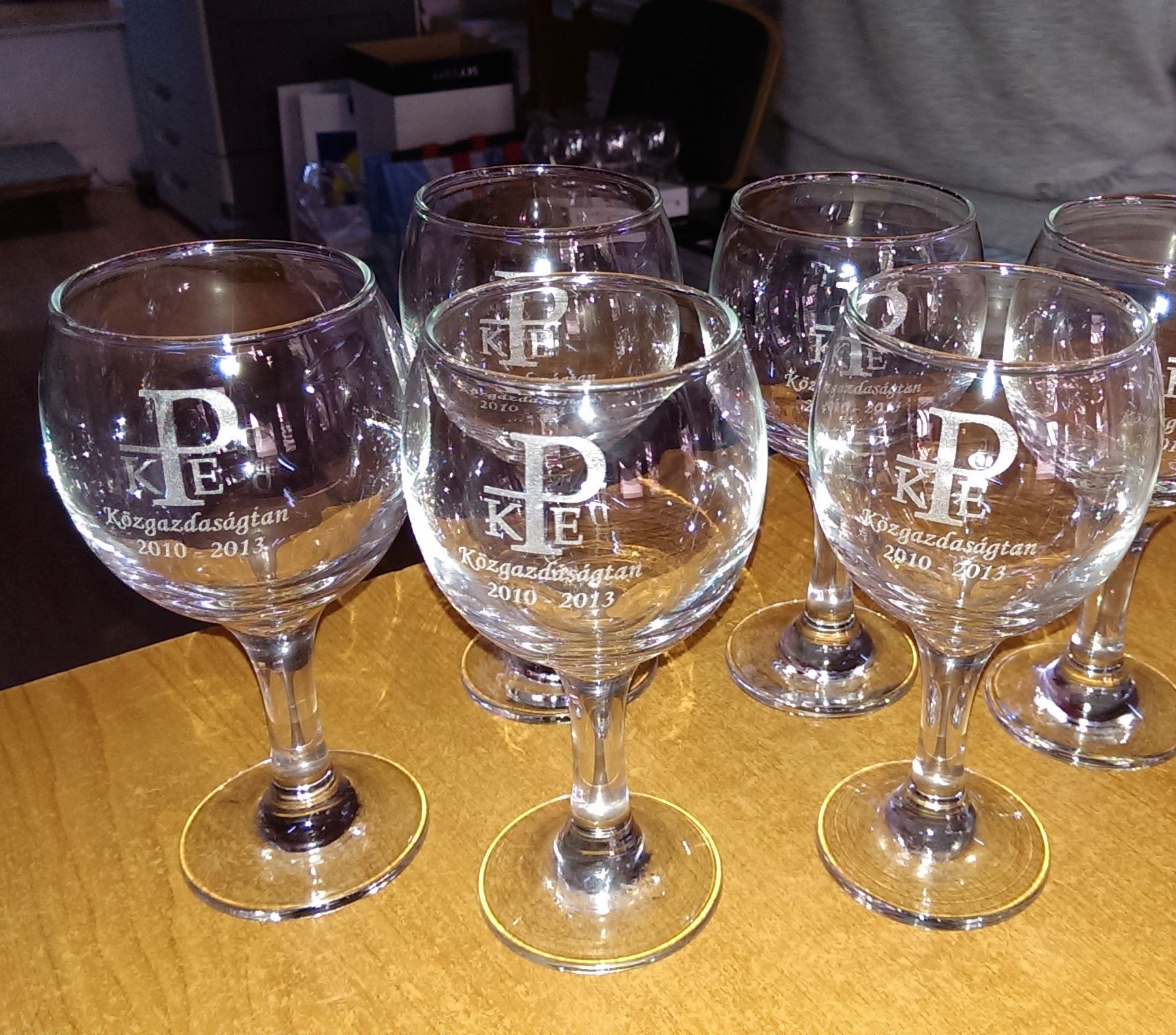 Pahare personalizate - Gravura pe sticla - Gravura laser - Produse